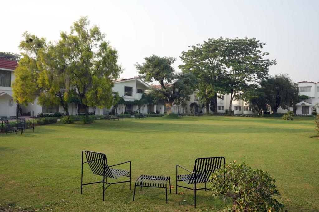 Best Western Resort Country Club, Gurgaon (updated prices 2025)