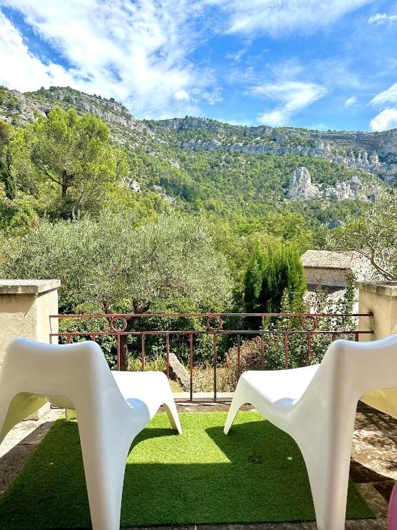 Villa Hélène, Fontaine-de-Vaucluse (precios actualizados 2024)
