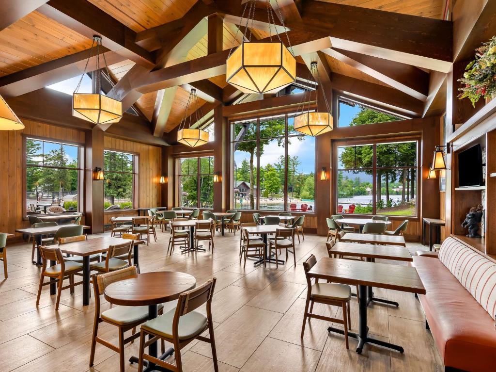 Hampton Inn & Suites Lake Placid, Lake Placid (updated prices 2025)