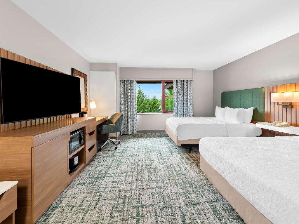 Hampton Inn & Suites Lake Placid, Lake Placid (updated prices 2025)