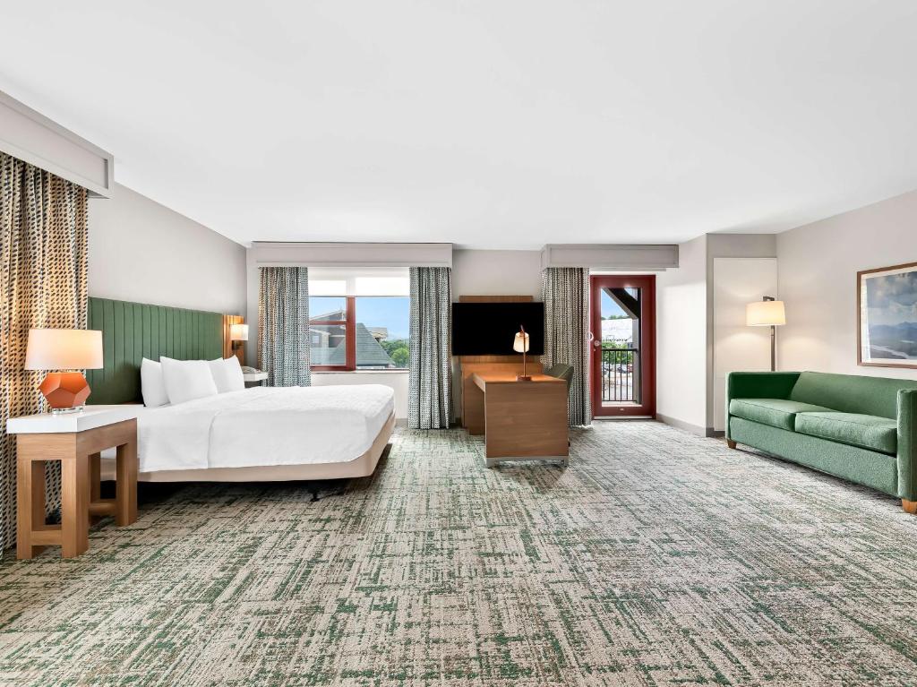 Hampton Inn & Suites Lake Placid, Lake Placid (updated prices 2025)