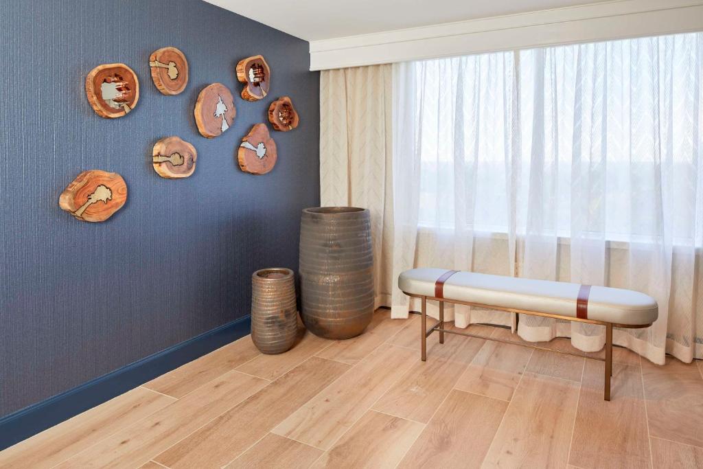 DoubleTree by Hilton Atlanta/Roswell - Alpharetta Area, Roswell ...