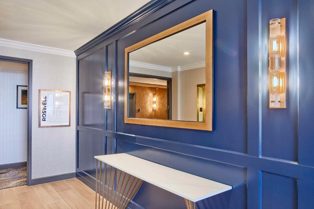 DoubleTree by Hilton Atlanta/Roswell - Alpharetta Area, Roswell ...