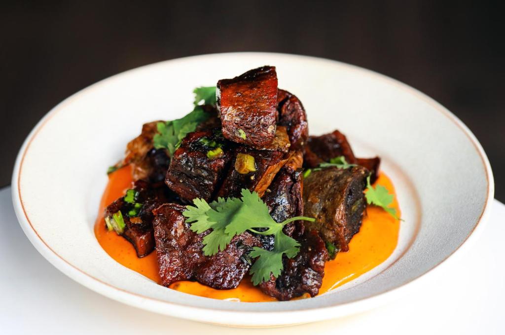 Alma San Diego Downtown, a Tribute Portfolio Hotel, San Diego (updated ...