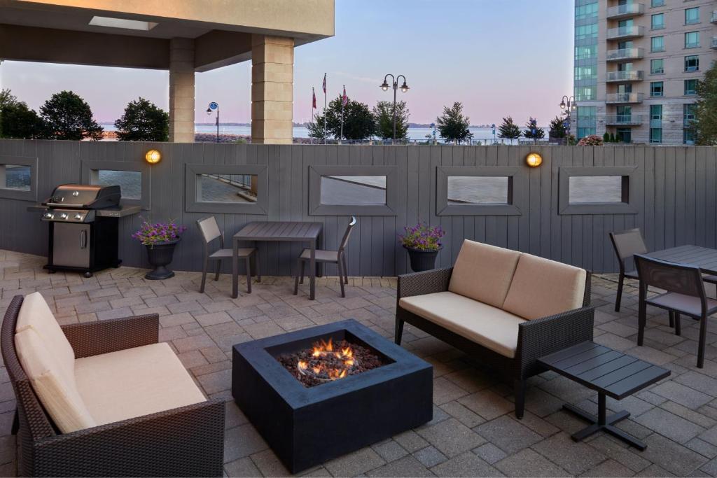 Residence Inn by Marriott Kingston Water's Edge, Kingston (updated ...