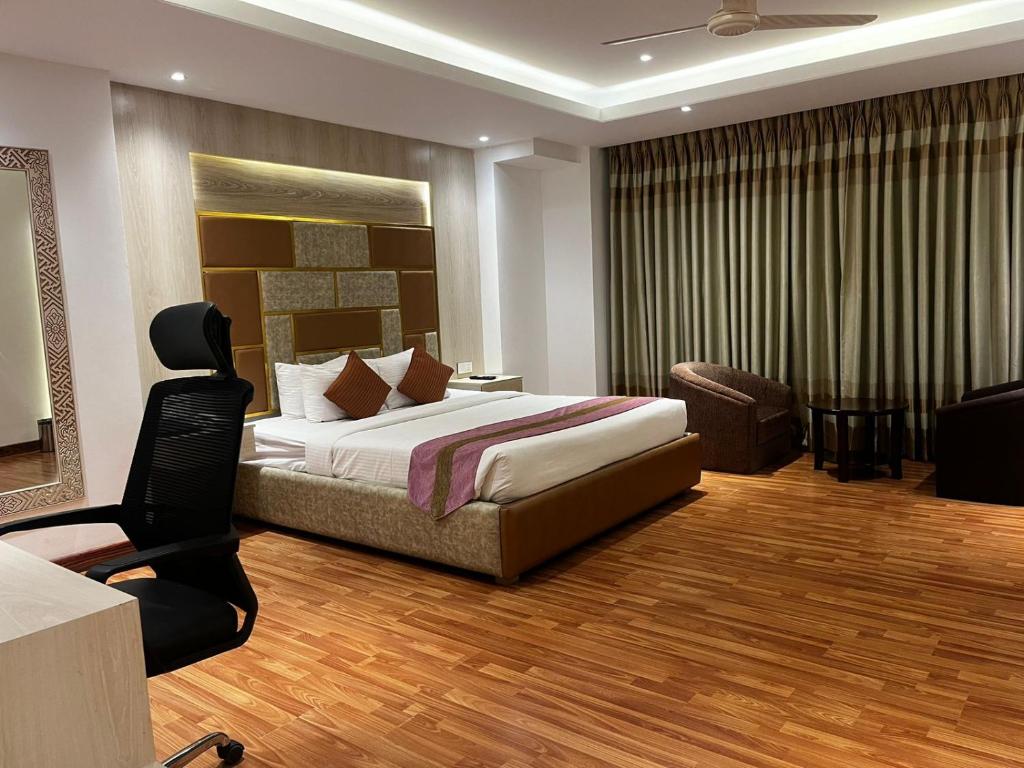 Royal Raj Hotel, Rājshāhi (updated prices 2024)