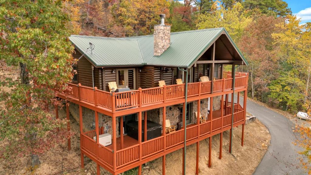 Walden's Ridge Cabin cabin, Sevierville (updated prices 2025)