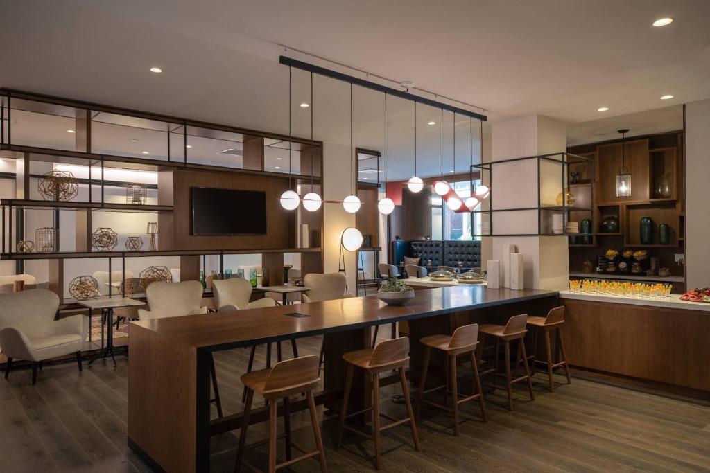 Philadelphia Marriott Old City, Philadelphia (updated prices 2025)