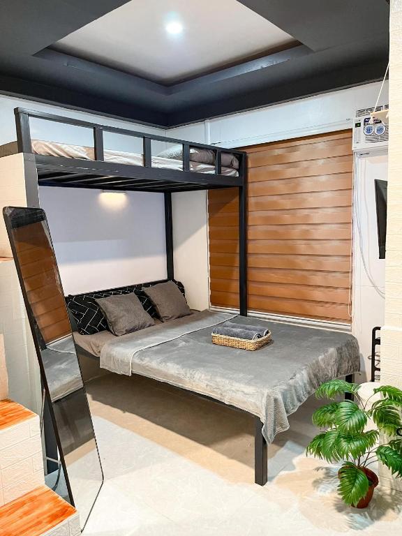 Lee's Transient Unit 2, Digos (updated prices 2025)