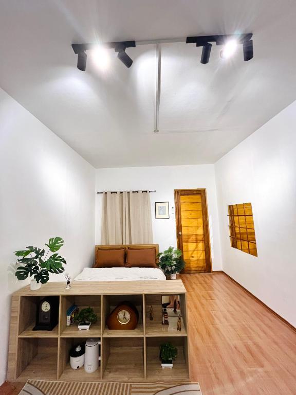 Lee's Transient Unit 3, Digos (precios actualizados 2025)