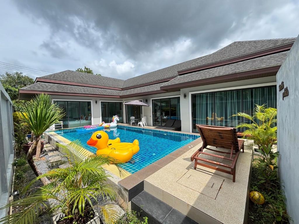 Siri Nathai Pool Villa สิรินาไทย พูลวิลล่า, Krabi (preços atualizados ...