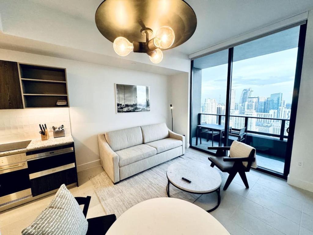 48th Floor PH collection 1 BD Brand New Downtown, Miami (updated prices ...