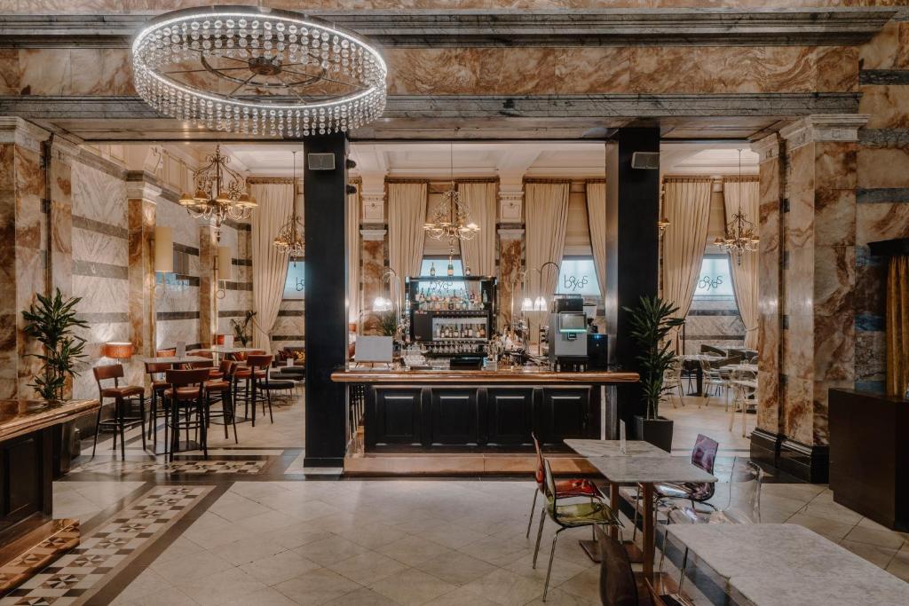 Club Quarters Hotel Trafalgar Square, London, London (updated prices 2025)