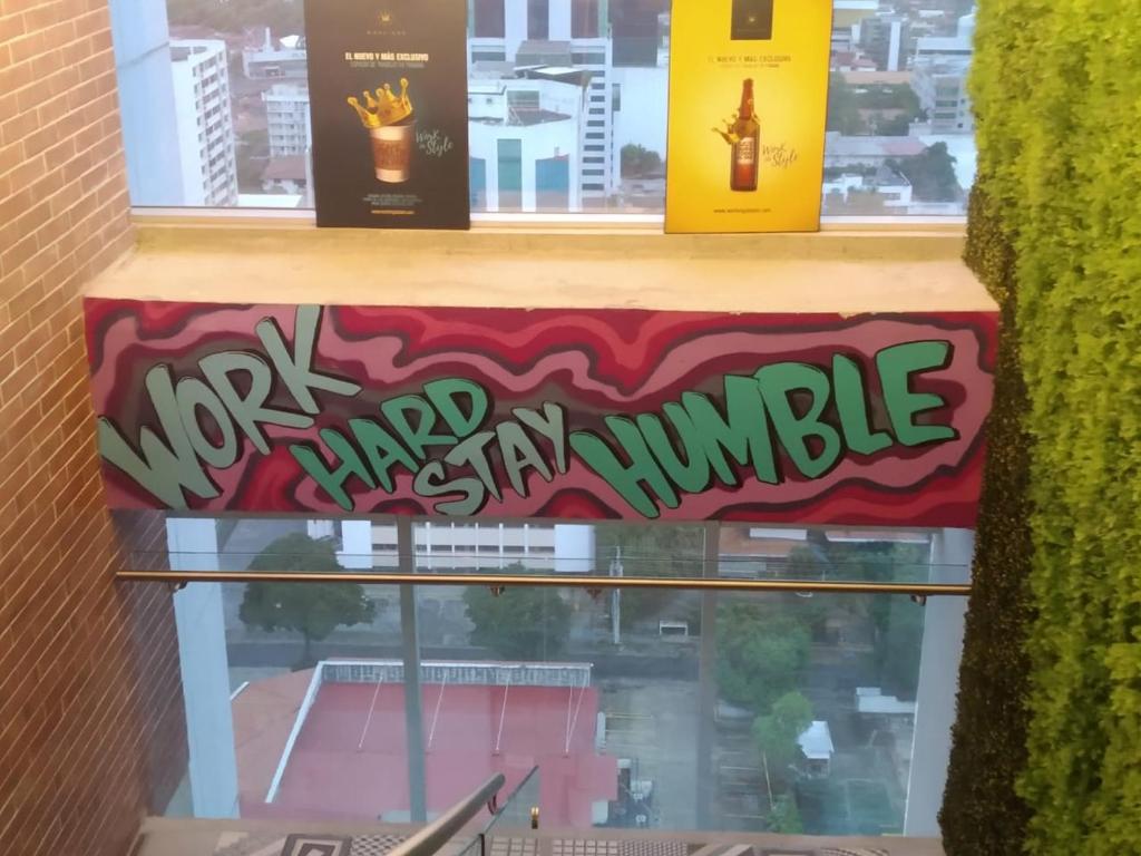 Jose Shield, Panama-Stadt (aktualisierte Preise für 2024)