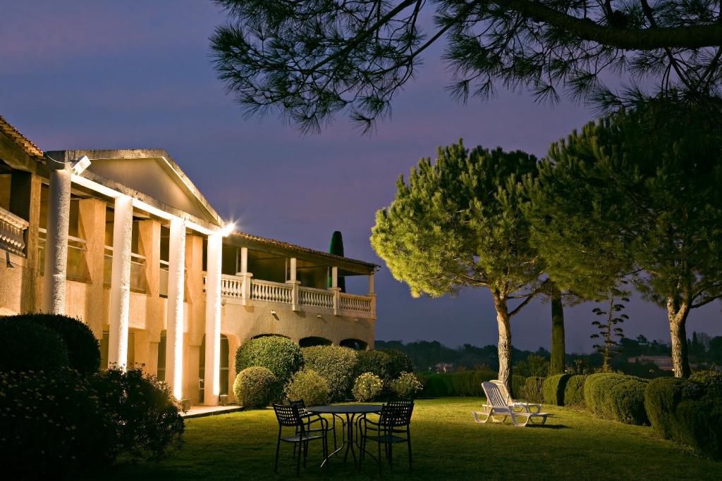 Castel 'Provence, Mouans-Sartoux (updated prices 2025)