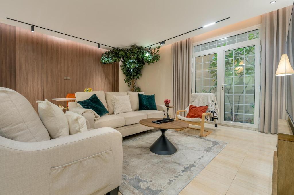 Modern 3-bedroom Apartment With Garden, Riyadh (updated prices 2025)