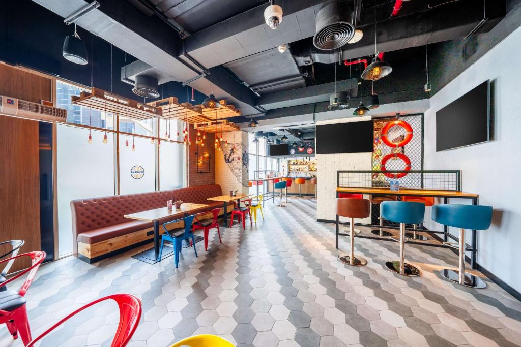 Hilton Garden inn Dubai Jumeirah, Dubai (updated prices 2025)