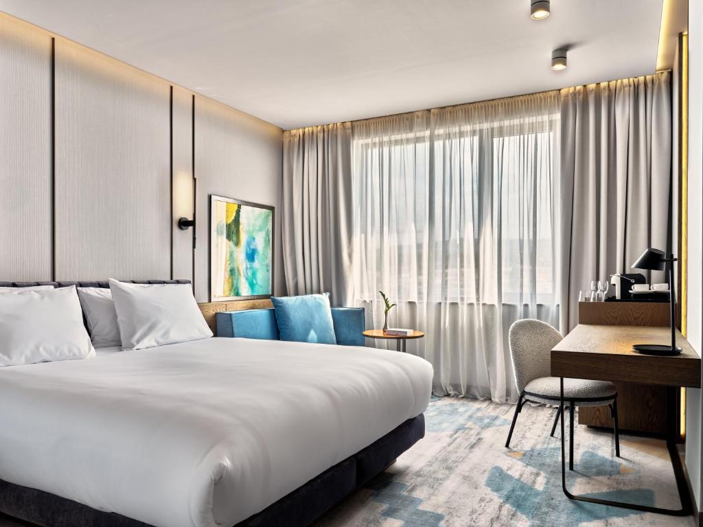 Crowne Plaza Sofia by IHG, Sofia (updated prices 2025)