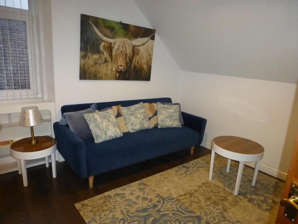 Quiet Street's Flat with free Parking near Town Centre, Largs (updated ...