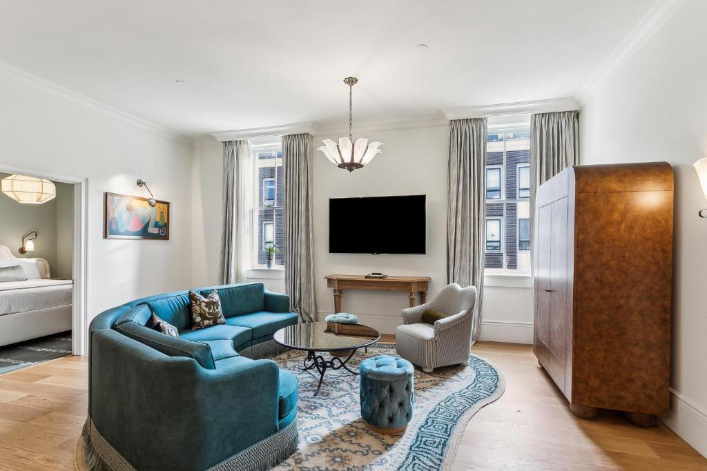 Hotel Perle, New Orleans (updated prices 2025)