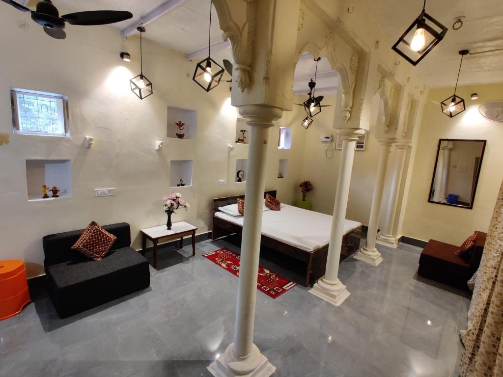 A ShivAngan Heritage Home Stay Near Ghat, Varanasi (updated prices 2026)