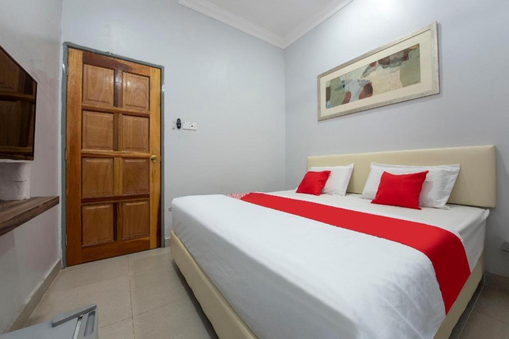 OYO 90234 Sungai Rengit City Resort 2, Kampung Sungai Rengit (updated ...