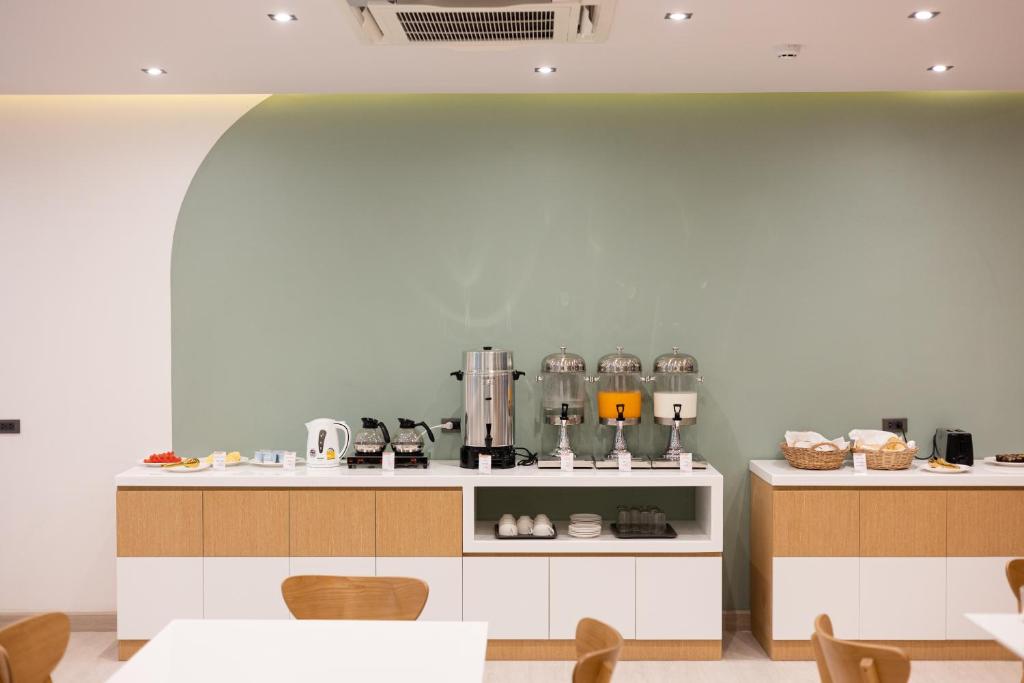 Pure Eleven Hotel Bangkok, Makkasan (updated prices 2025)