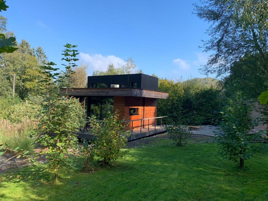 Wild Cube, Durbuy (updated prices 2025)