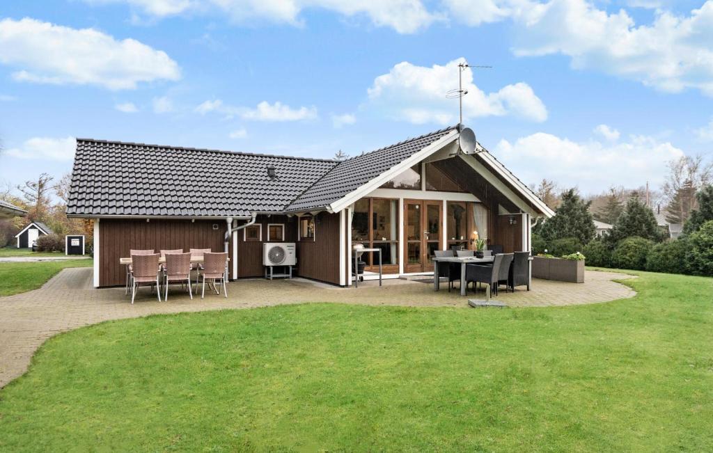 Awesome Home In Ulfborg With Kitchen, Ulfborg (updated prices 2026)