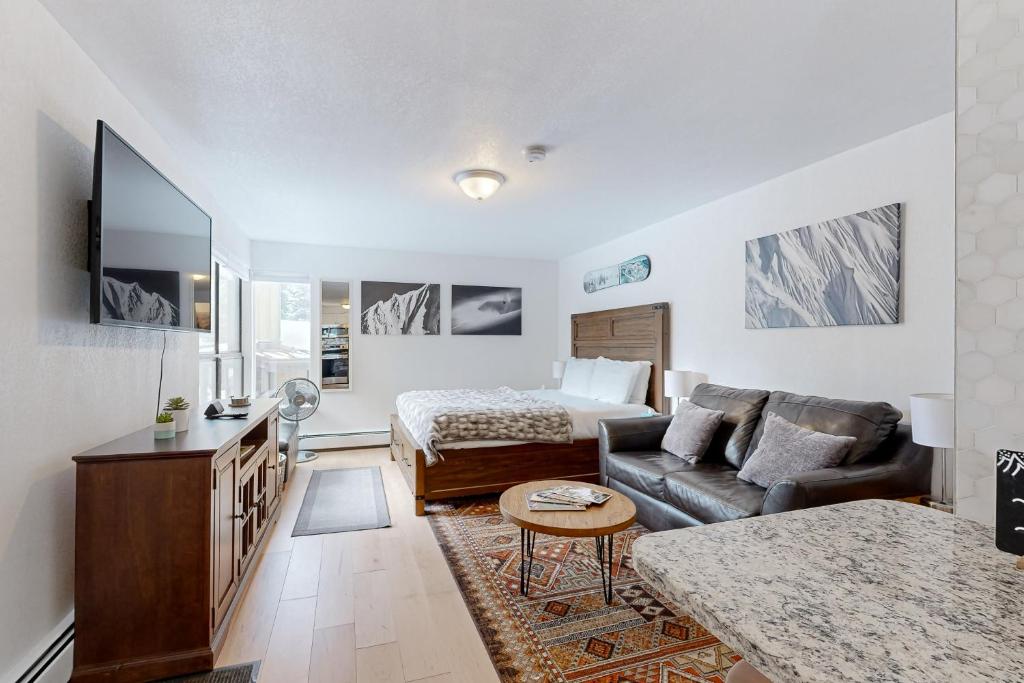 Studio Shred, Vail (updated prices 2026)