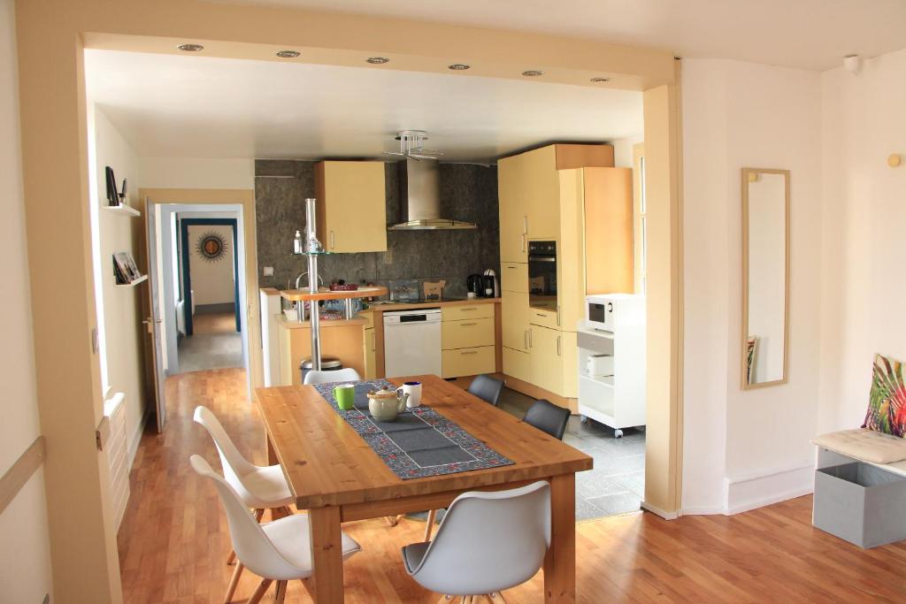 i-love-colmar - Le 8 de Coeur - Garage gratuit, Colmar (preços ...