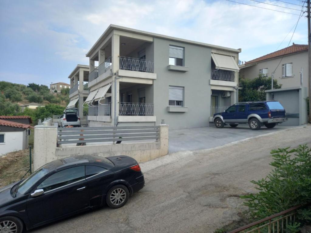 Makarounis Athanasios Apartments, Petalidhion (updated prices 2026)