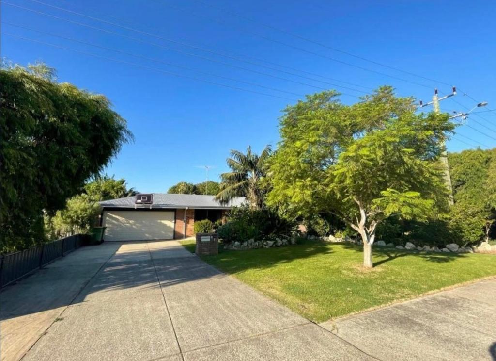 Surf Stay, Singleton (updated prices 2026)