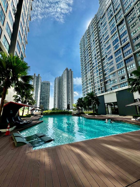 IOI Conezion Residence Nearby IOI City Mall, Seri Kembangan (updated ...