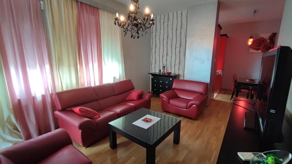 Deluxe stan NS, Novi Sad (updated prices 2025)