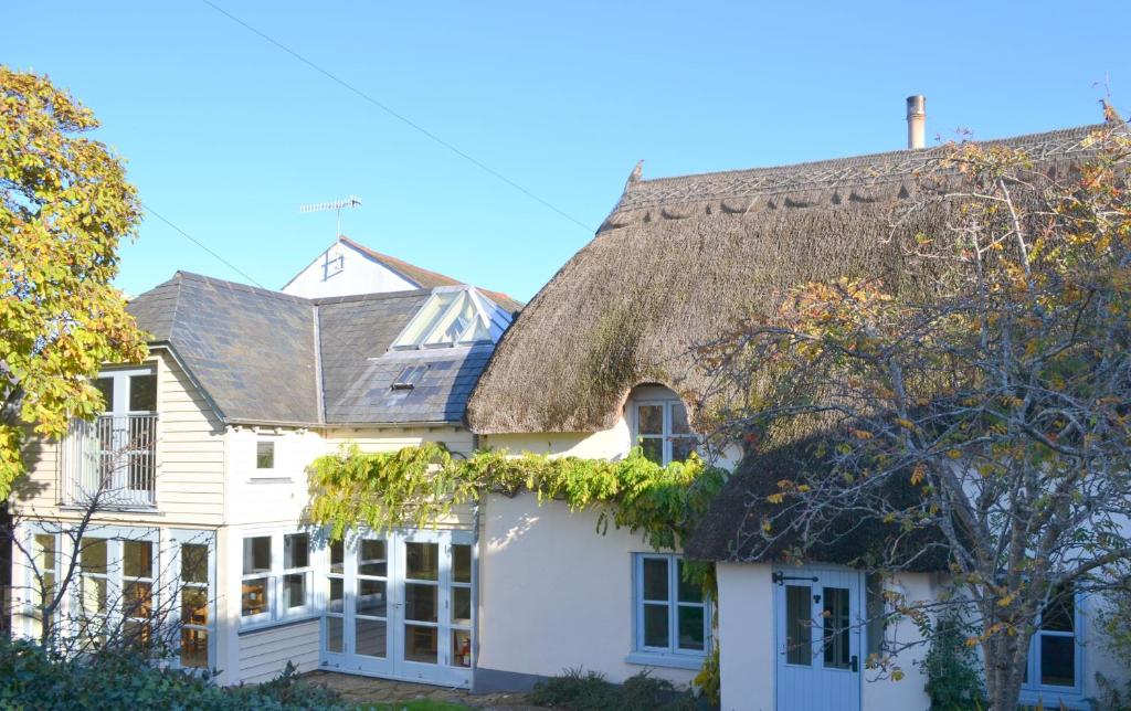 Pear Tree Cottage, Shaldon (updated prices 2026)