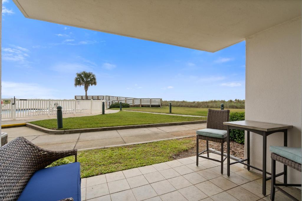 Regency Towers Unit 102W, Pensacola Beach (updated prices 2026)