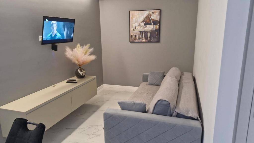 Air-Moldova Dacia, Chişinău (updated prices 2025)