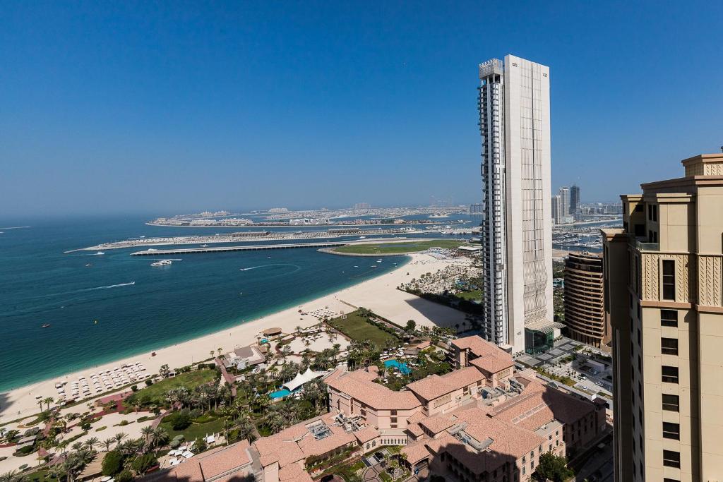 Sea View 1BR Upgraded Apartment in JBR, Dubái (precios actualizados 2024)