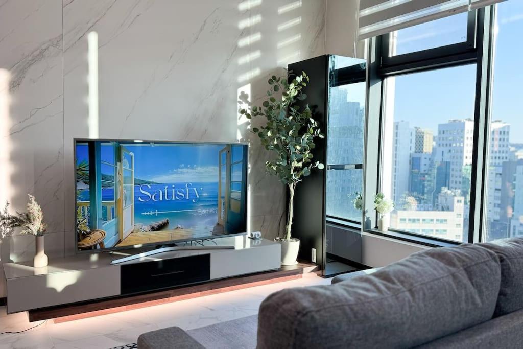 Namsan & DDP Luxe View Stay, Seoul (updated prices 2026)