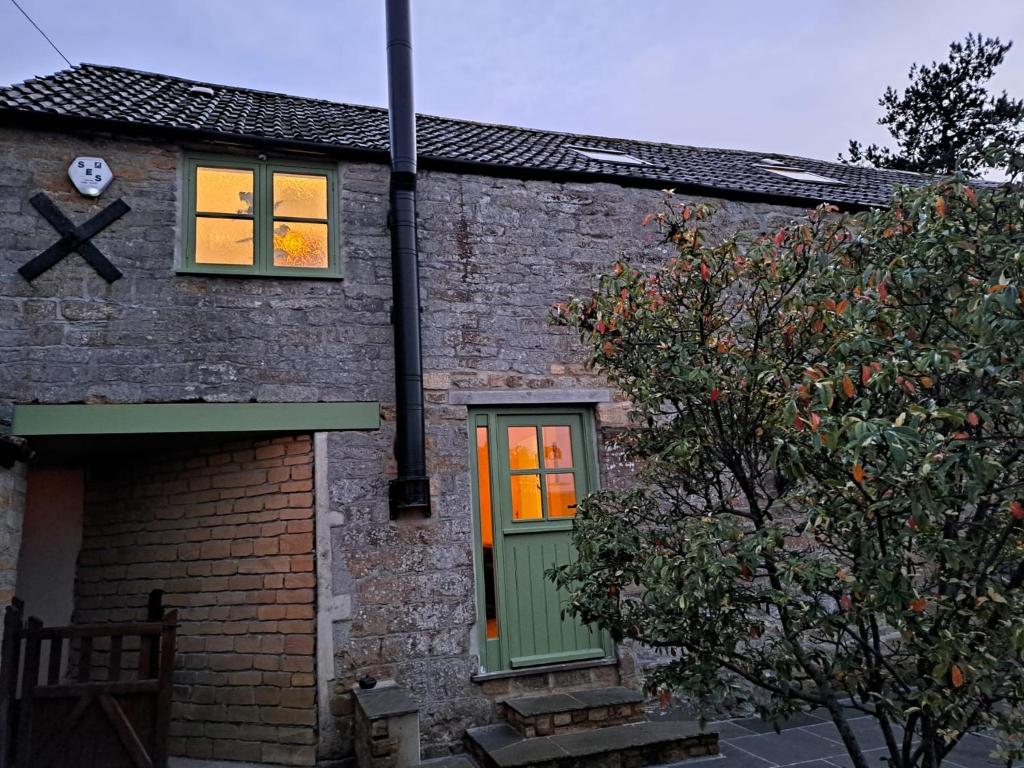 2 Bedroom Cottage in Bower Hinton, Martock (updated prices 2025)