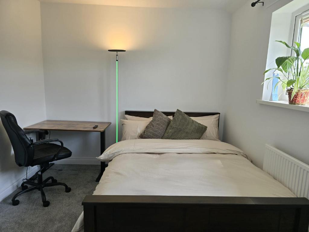 Heathrow, Hounslow, Beautiful Modern Home, Cranford (updated prices 2026)