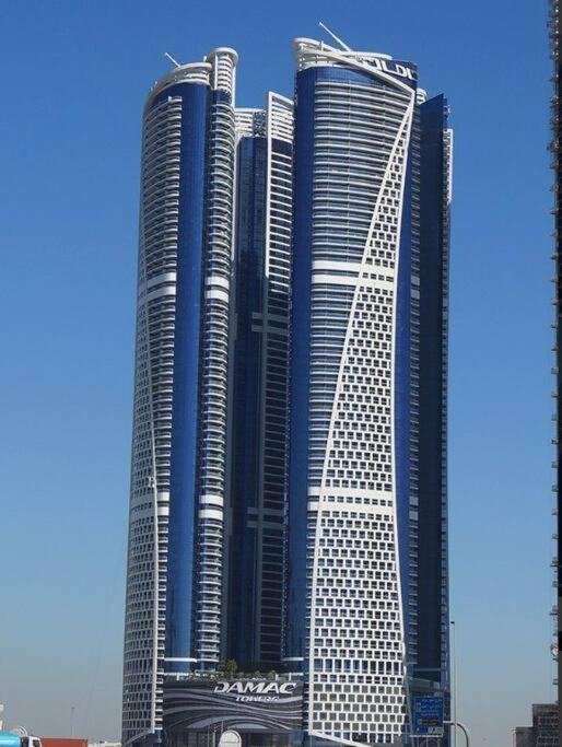 Luxurious & Modern 1BR DAMAC Paramount Business Bay, Dubai (updated ...