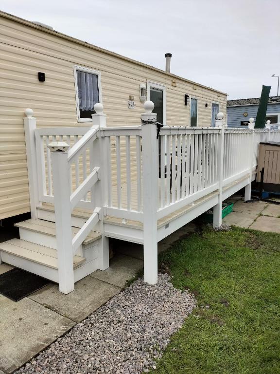 3 Bedroom Caravan, Edi Rita, Robin Hood, Pet Friendly, Meliden (updated ...