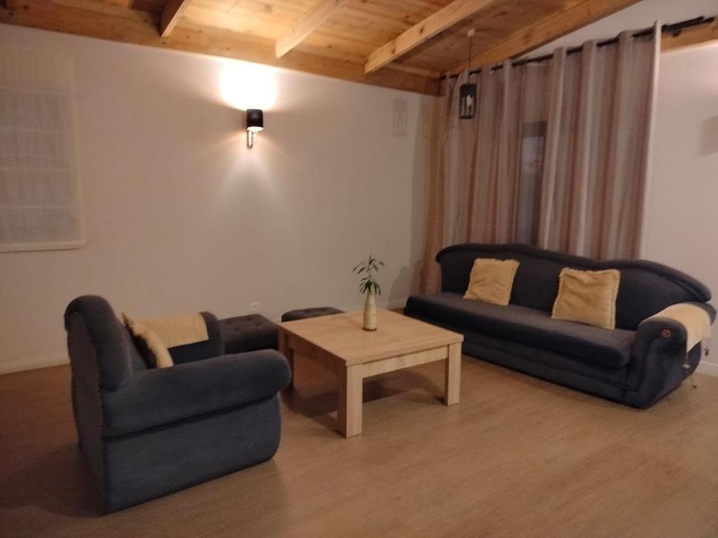 Flora Hotel Ivato International Airport, Antananarivo (updated prices 2026)