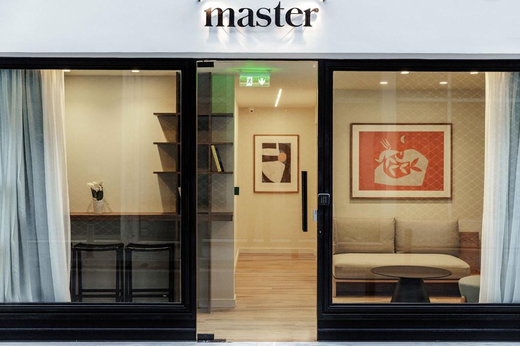 master Plaka, Athens (updated prices 2025)