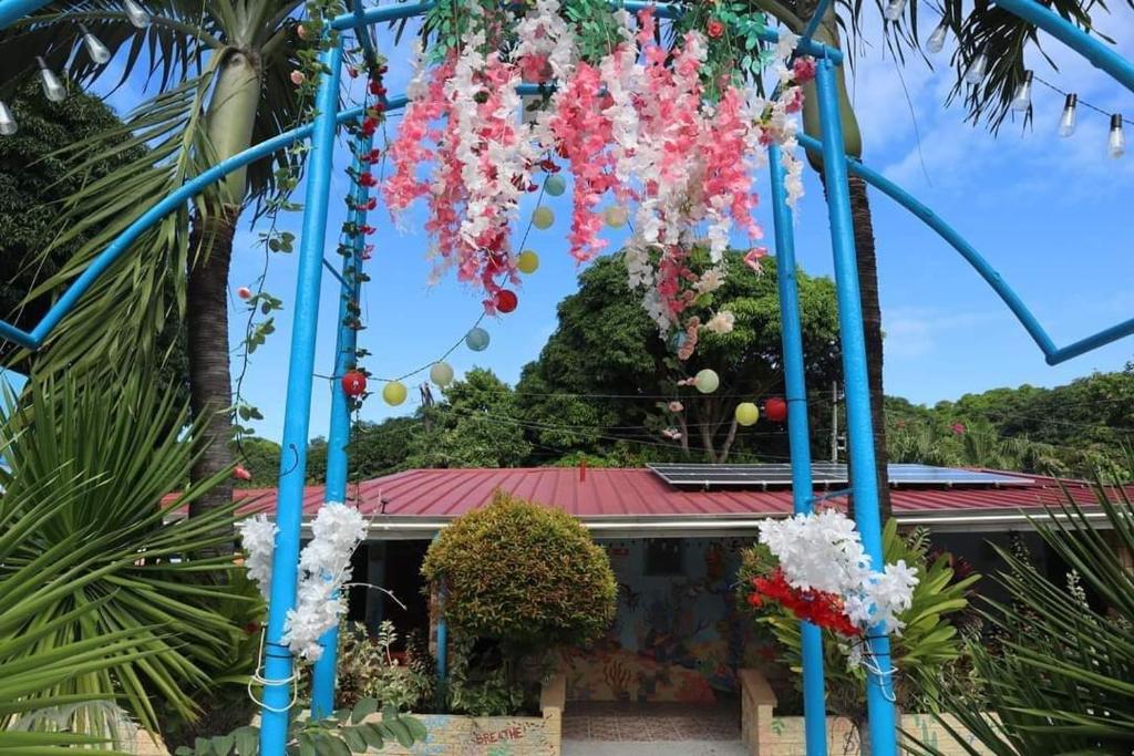 D&D's Coral Shores Beach Resort, Calatagan (precios actualizados 2025)