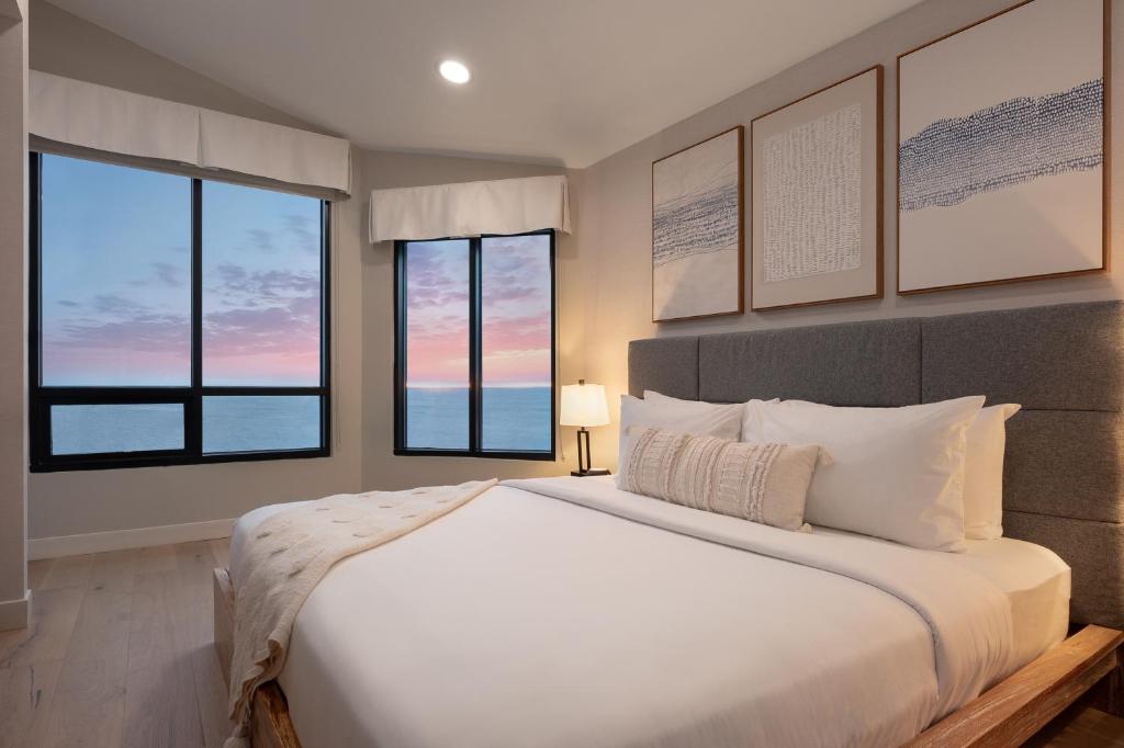 The Wave at Marblehead, Marblehead (updated prices 2025)