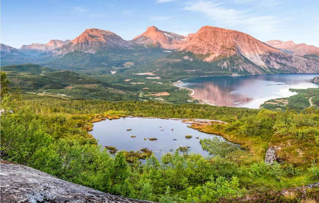 Stunning Home In Engan With House A Mountain View, Engan (precios ...