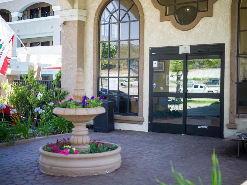 Quality Inn & Suites Camarillo-Oxnard, Camarillo (updated prices 2025)